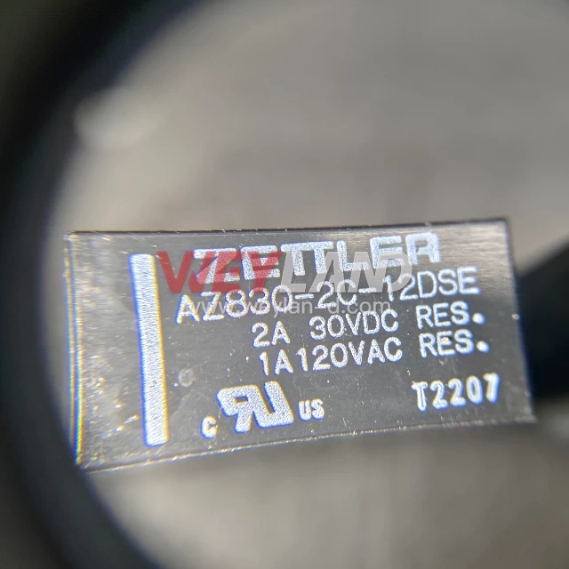 Electronic chips form the optical module | Weyland